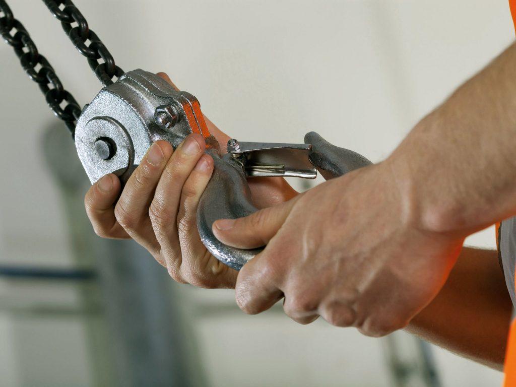 Lifting & Rigging Hardware - Hoists, Slings & More Supplies